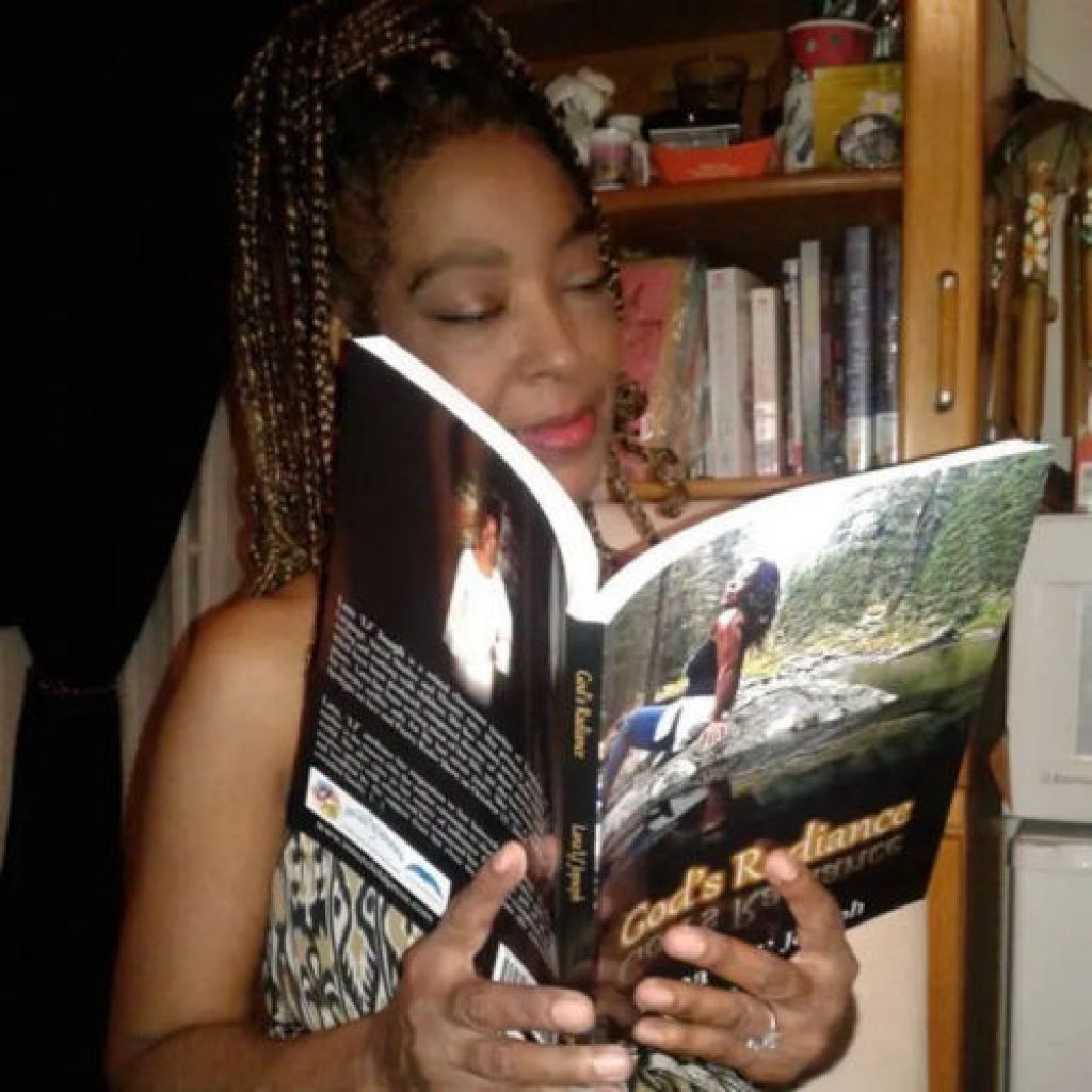 Queen Alena D. Jones Smith - Good Is Powerful Beyond Measure Book